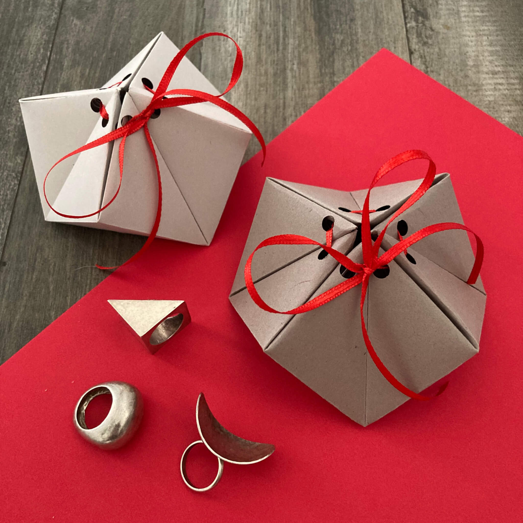 How To Package A Small Gift - Gift Wrapping Love
